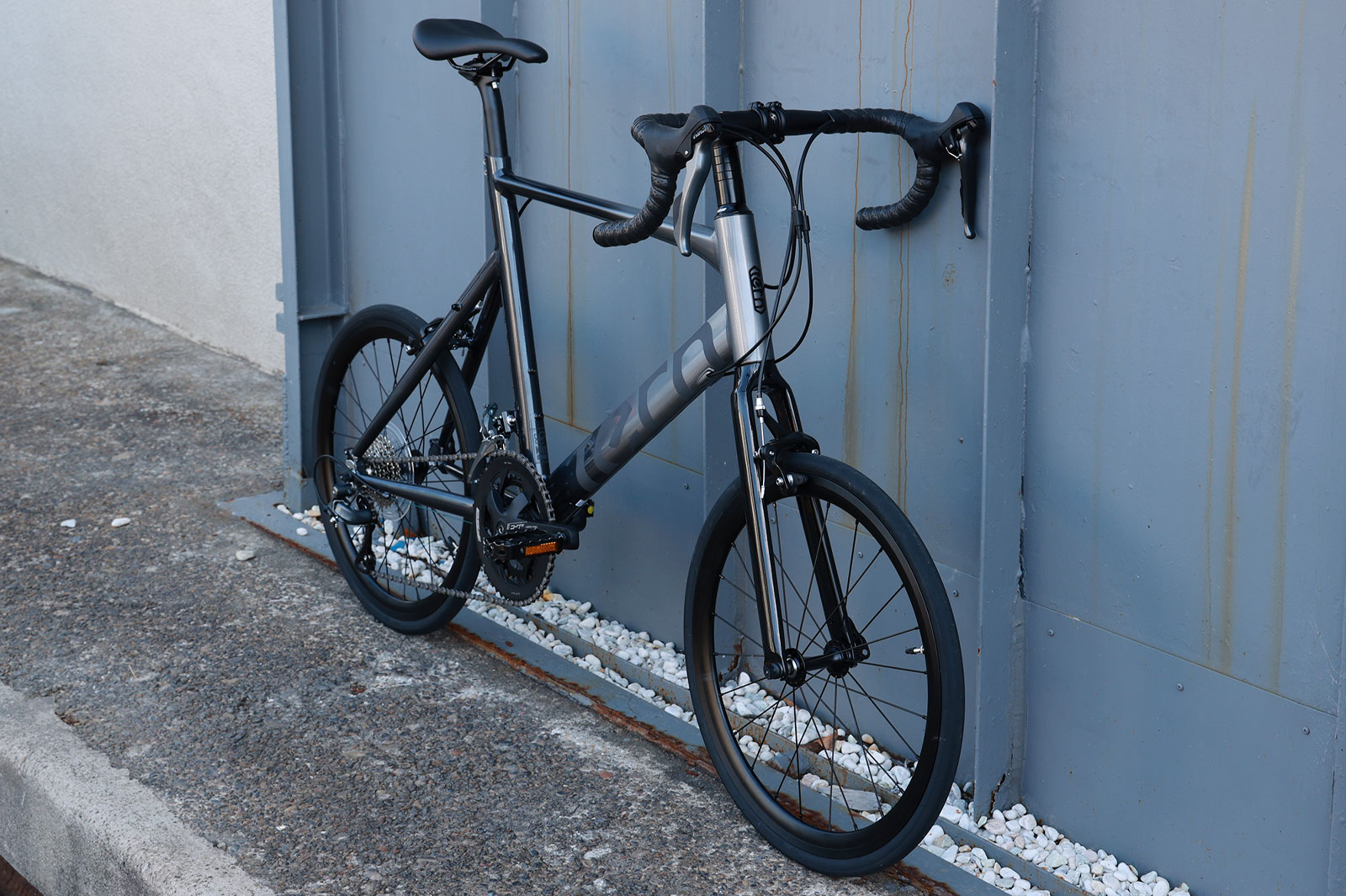 【Limited Color】~Roji Bikes 限定カラーシリーズ第七弾~ アーバンスポーツクロスオーバー「SURGE」より登場 ...