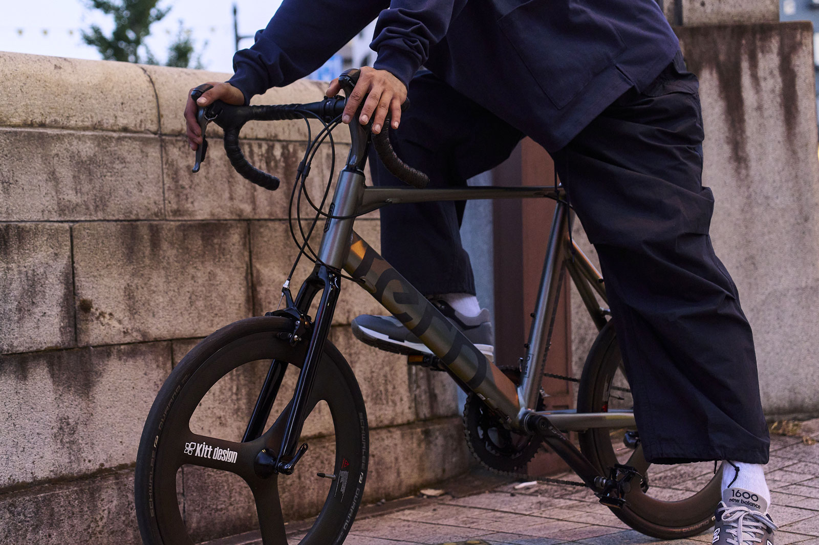 【Limited Color】~Roji Bikes 限定カラーシリーズ第七弾~ アーバンスポーツクロスオーバー「SURGE」より登場 ...