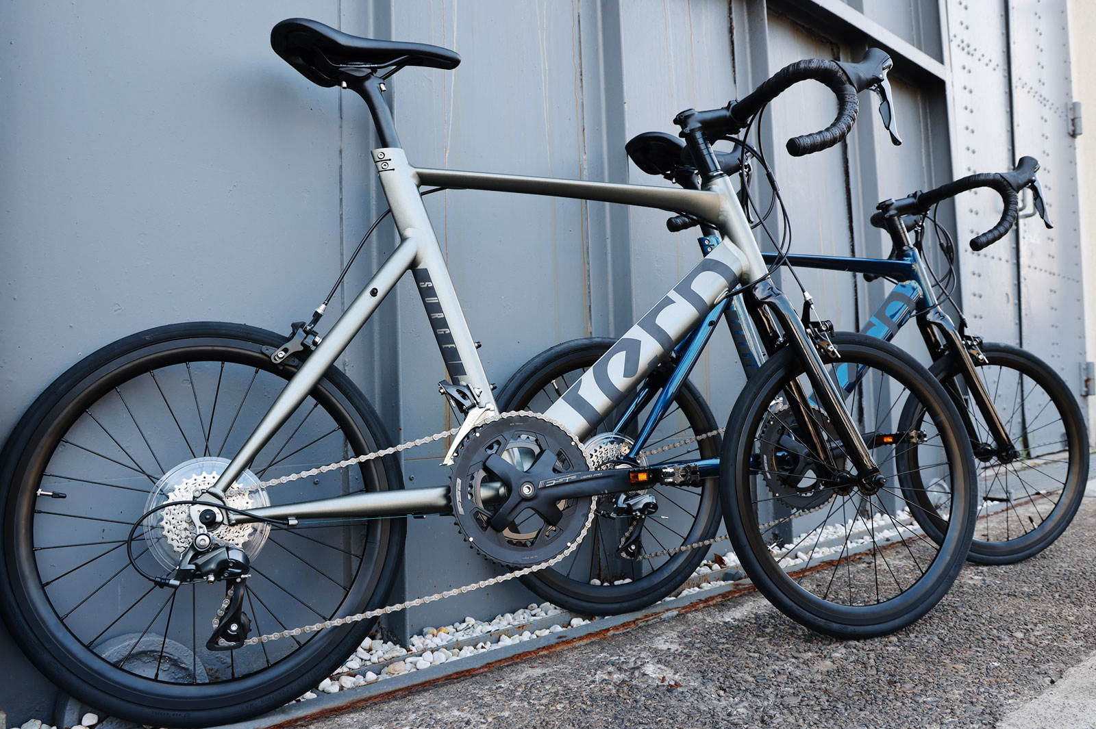 【Limited Color】~Roji Bikes 限定カラーシリーズ第七弾~ アーバンスポーツクロスオーバー「SURGE」より登場 ...